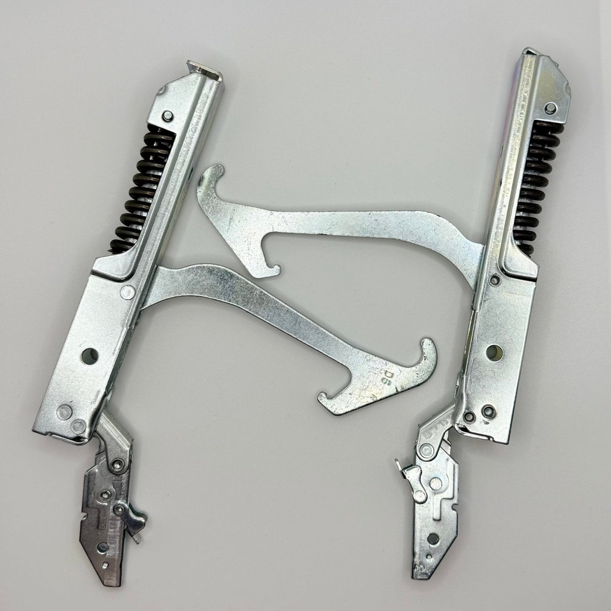 Ilve 900MM Triple Glass Oven Door Hinge A/028/45 (Pair) - My Oven Spares